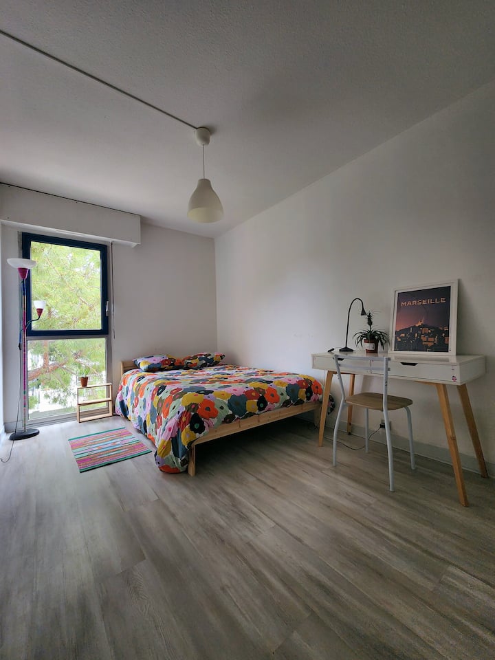 Appartement Accueillant. - Marseille
