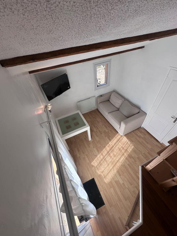 Appartement Calme Vue Piscine - Gréoux-les-Bains