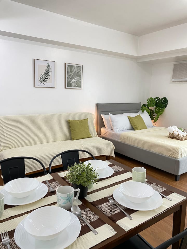 Comfy Abreeza Downtown Studio+netflix+wifi 7th Flr - Davao City