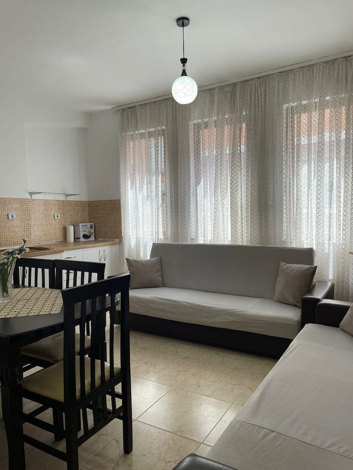 Airbnb Ronaldo - Pogradec