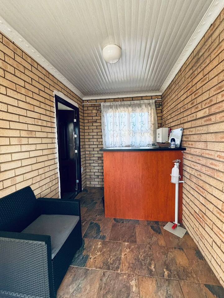 Loamogetswe Guesthouse - Kuruman