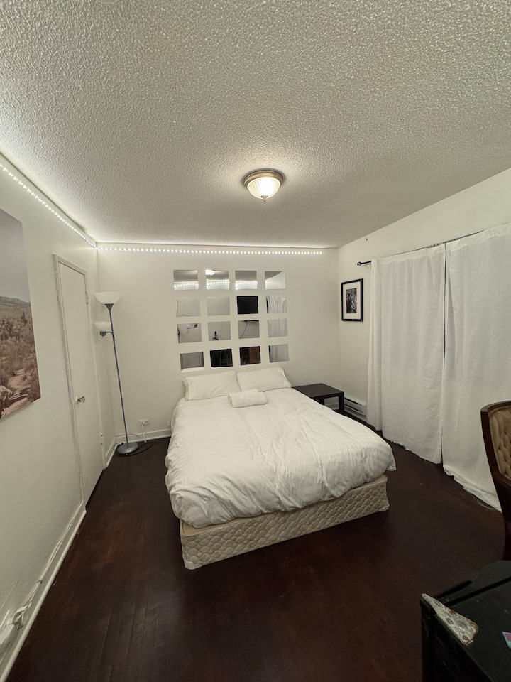 Hotel Room 1 House - Port Moody