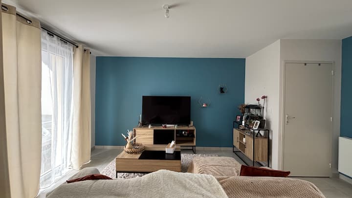 Maison De Campagne Avec Terrasse - Gennes