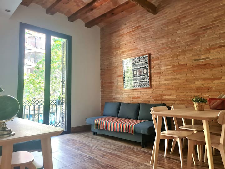 Nice And Centrical Apartment Barcelona - Barcelona