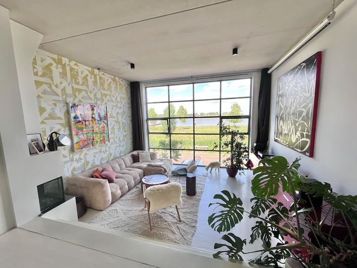 Modern Family Home - Amsterdam