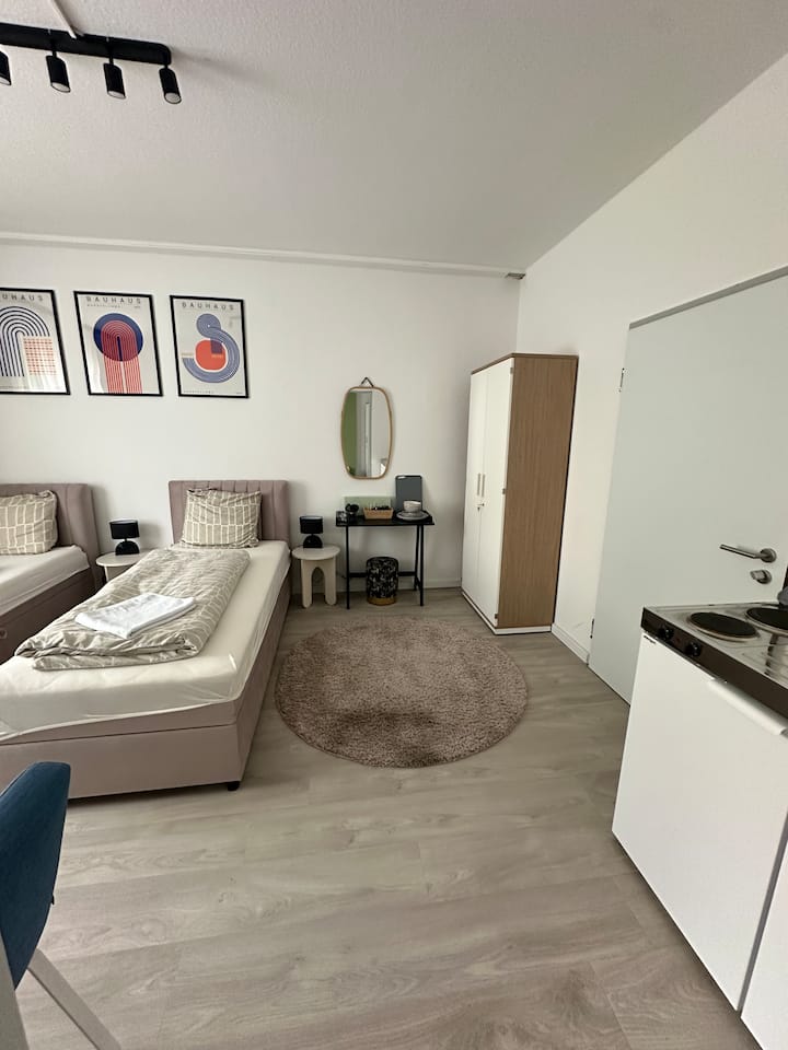 Doppelzimmer Mit Küche & Parkplatz - Nuremberg