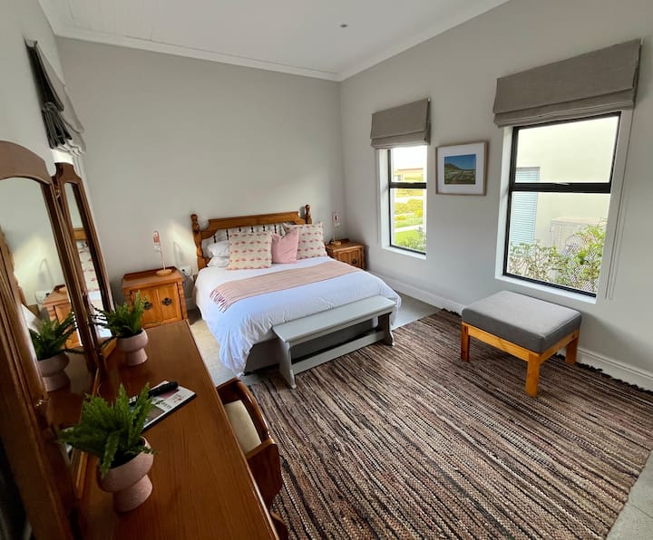 The Pink Birdie - Langebaan