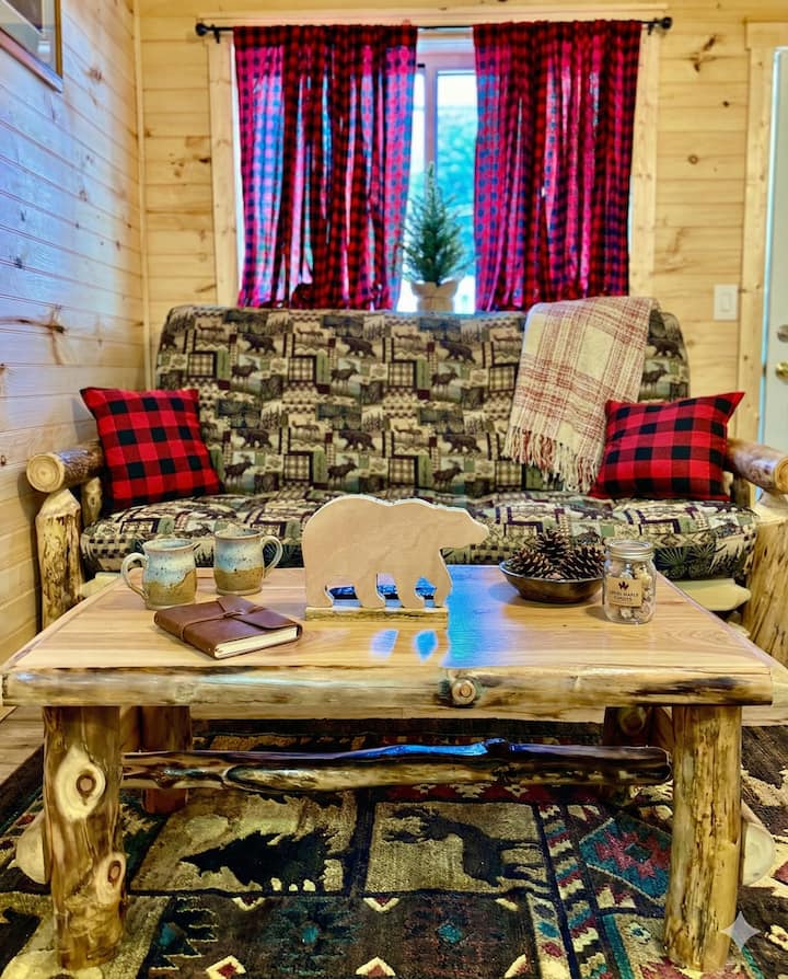 The Adirondack Family Lodge At The Lake Haven - Lake George, NY