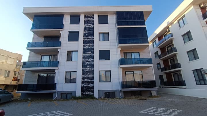 Sarımsaklı Sahilde  1+1 Daire - Ayvalık