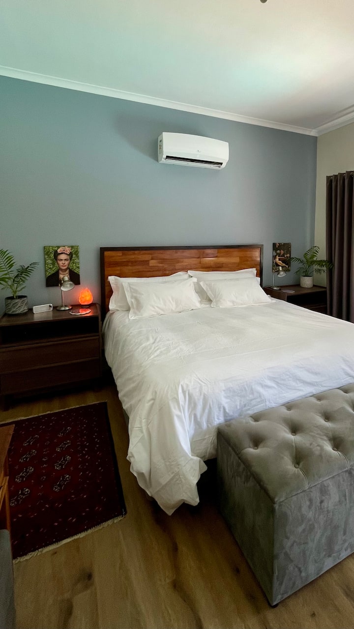 Cozy Home In Somerset West - Somerset West