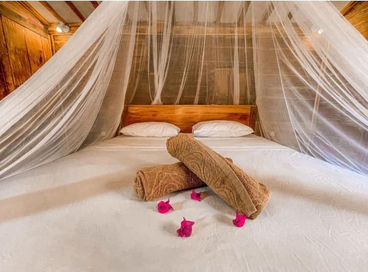 Mimpi Bungalow Gili Meno For 8pax - Gili Islands
