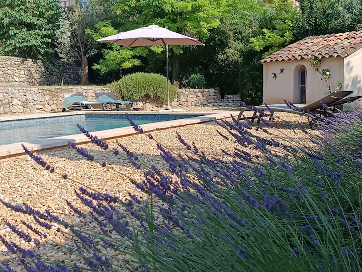 Charme Et Authenticité En Provence - Lorgues