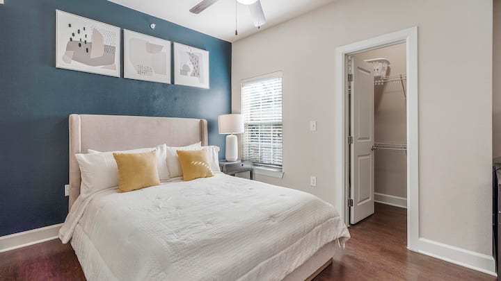 Landing | Incredible 1bd, Pool, Clubhouse - New Braunfels, TX
