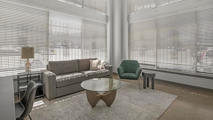 Landing | Beautiful 1bd, Gym - Birmingham, AL