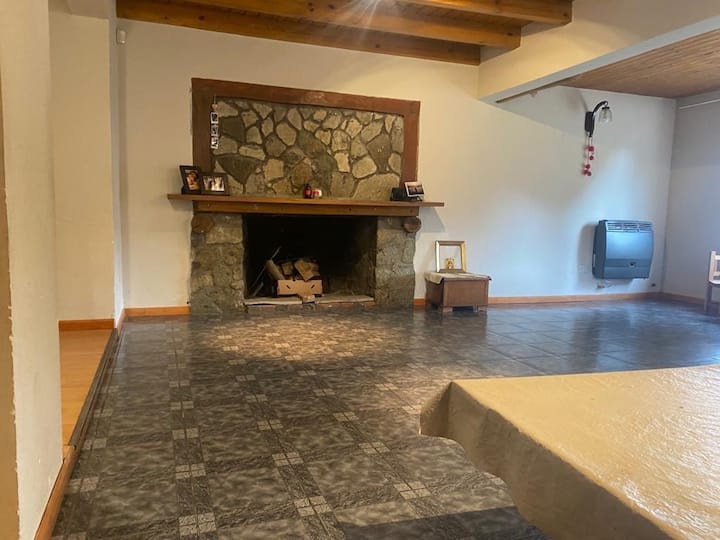 Hermosa Casa Para 5/6 Personas - San Martin de los Andes