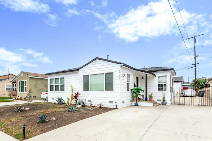 Pet Friendly Gem Near Beach, Lax & Sofi Stadium - El Segundo, CA