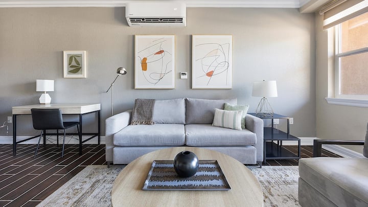 Landing | Spectacular 1bd, Gym, Clubhouse - Loveland, CO