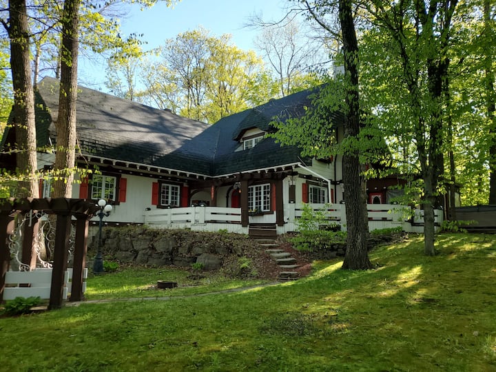 Le Manoir Aux Secrets - Rawdon