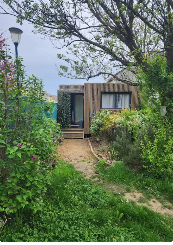 Une Maison Indépendant Et Privée(type Studio) - Osny