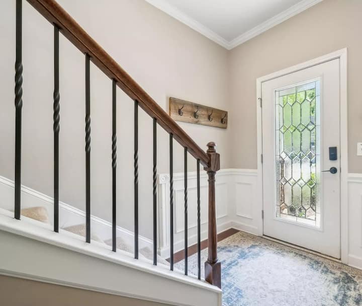 Beyond The Buzz - Lake Wylie, SC