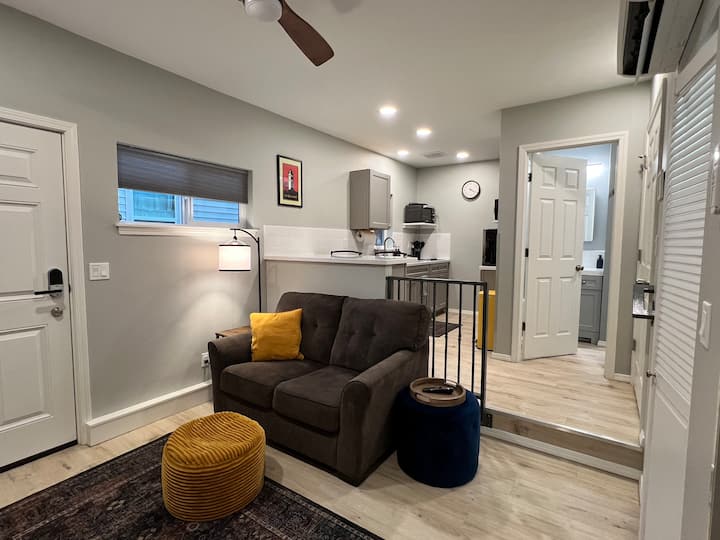 Cecil’s Hideaway - Spokane Valley, WA