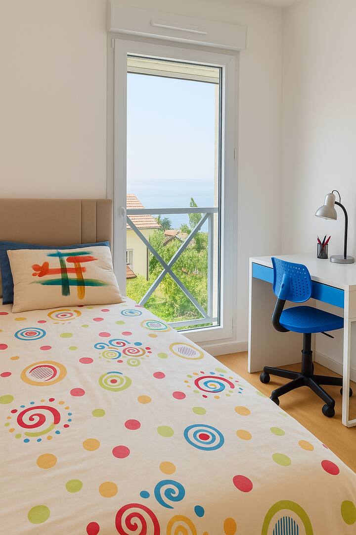 Chambre Cosy Espace De Travail - Thonon-les-Bains