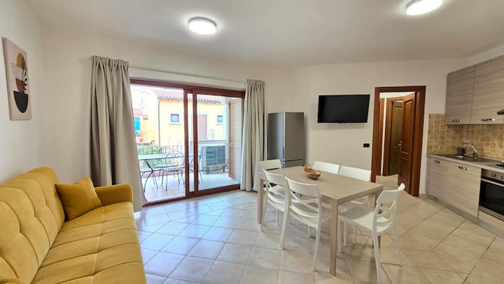 Idéalement Situé ! Appartement Confortable à Palau - Palau