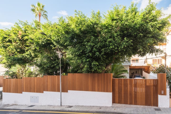 Luxury 800 Sqm City House With Heated Pool - Santa Cruz de Tenerife