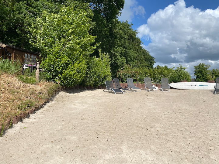Haus Am See Terrassenzimmer 1 Im Og, - Varel