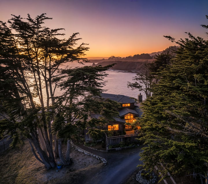 Dew Point Retreat, By Vinifera Homes - Gualala, CA