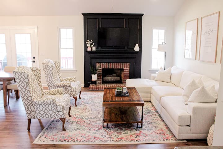 Charming North Clt Retreat - Charlotte, NC