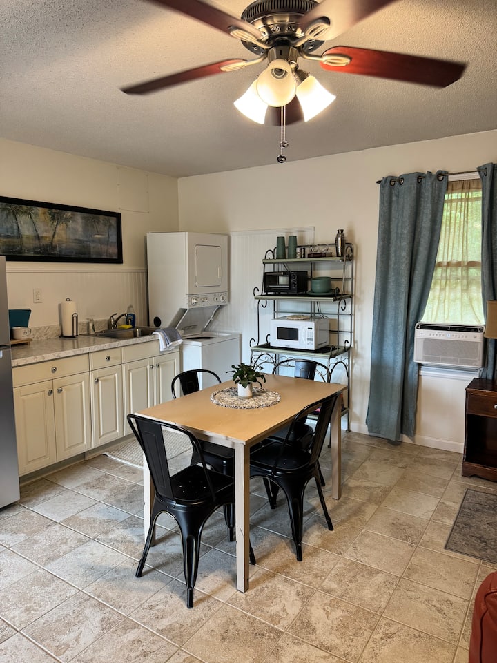 Beachview Bungalow - Fort Walton Beach, FL