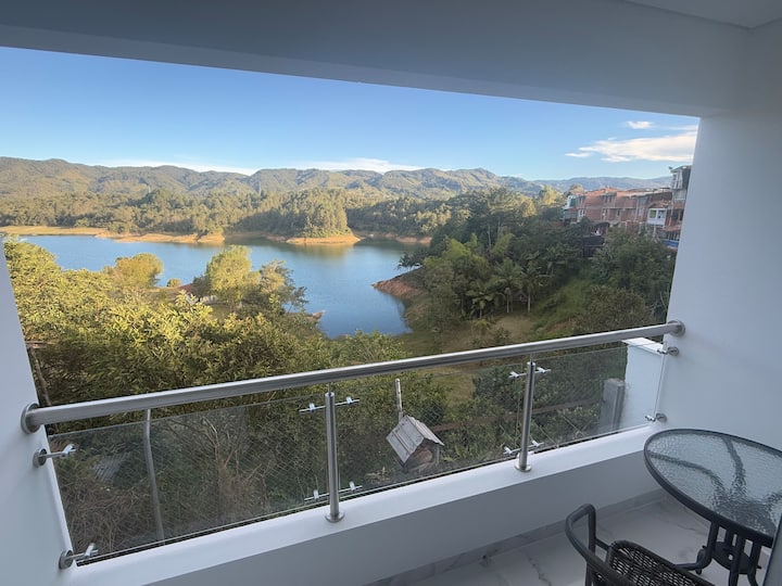 Apto - Guatapé