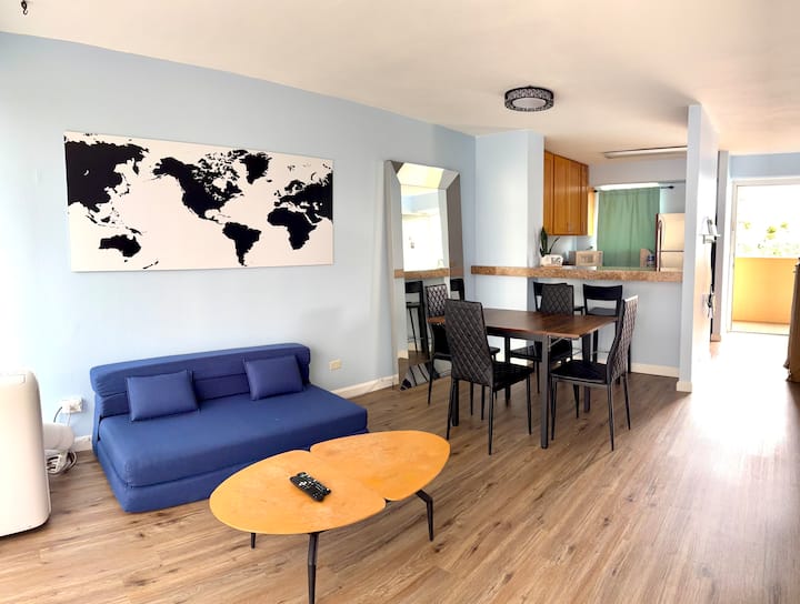 New 2br Waikiki Condo Kitchen Free Parking Pool - Honolulu