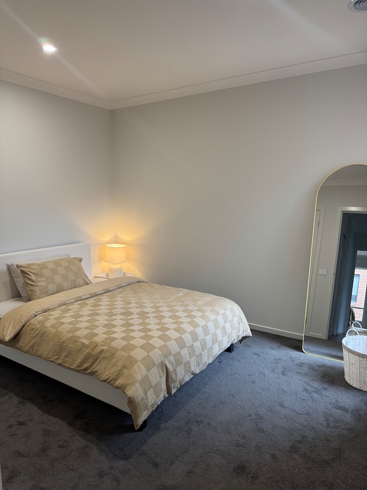 Rooms For Rent In Clyde. - Clyde North