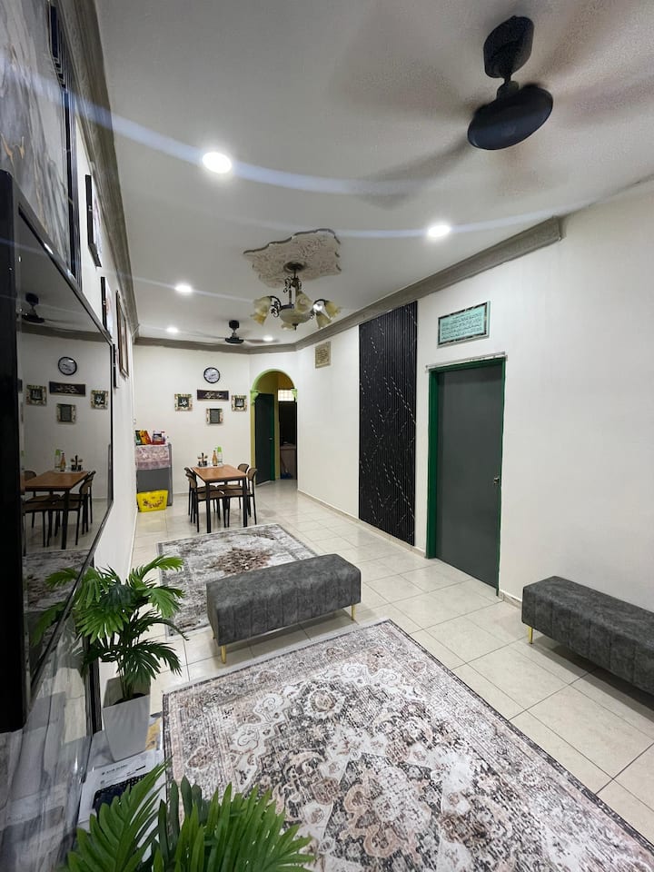 Homestay Uncle Hijau Kuning - Alor Gajah
