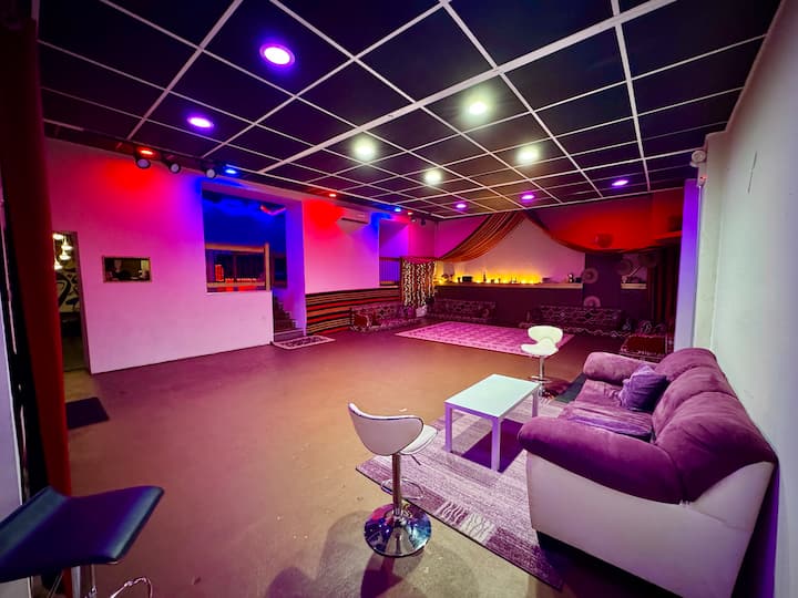 Cozy Spacious Layer, 2 Floor,4 Retreats/partyvenue - The Bronx, NY