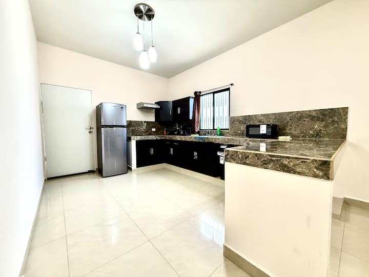 6 Cuadras Consulado|2rec/1ba|4 Camas|parking - Nuevo Laredo