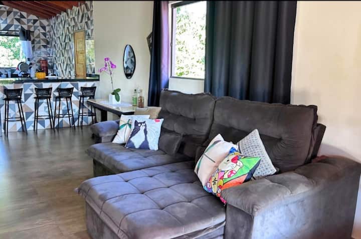 Bela Casa Eliz
 Descanse Aproveite! - Ilhabela