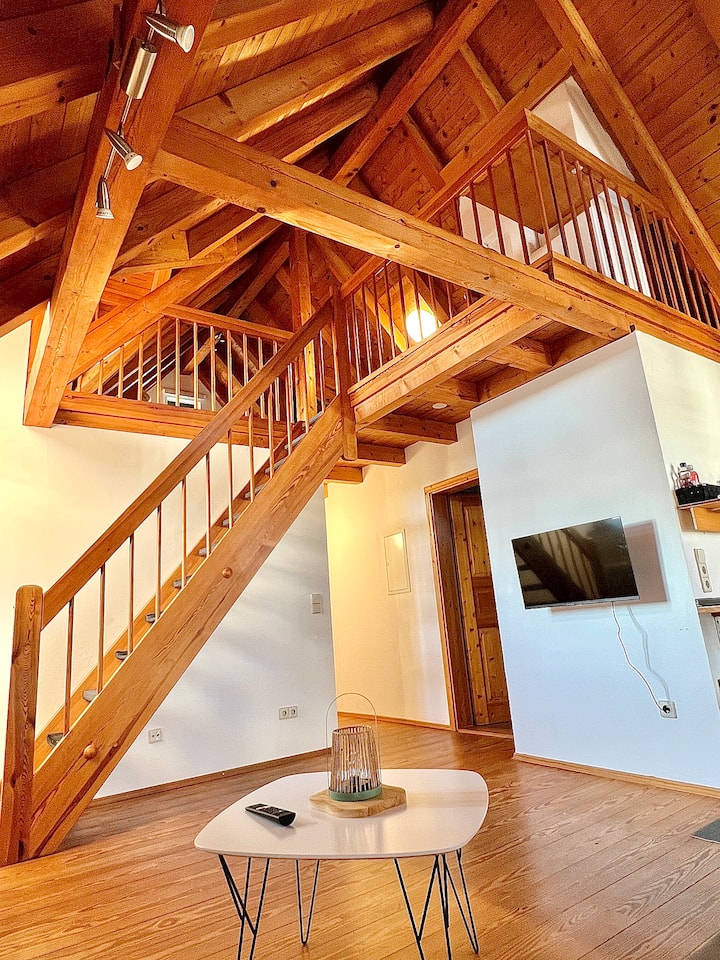 Stilvolle Zentrale 2,5 Zimmer Wohnung Mit Terrasse - Rottweil