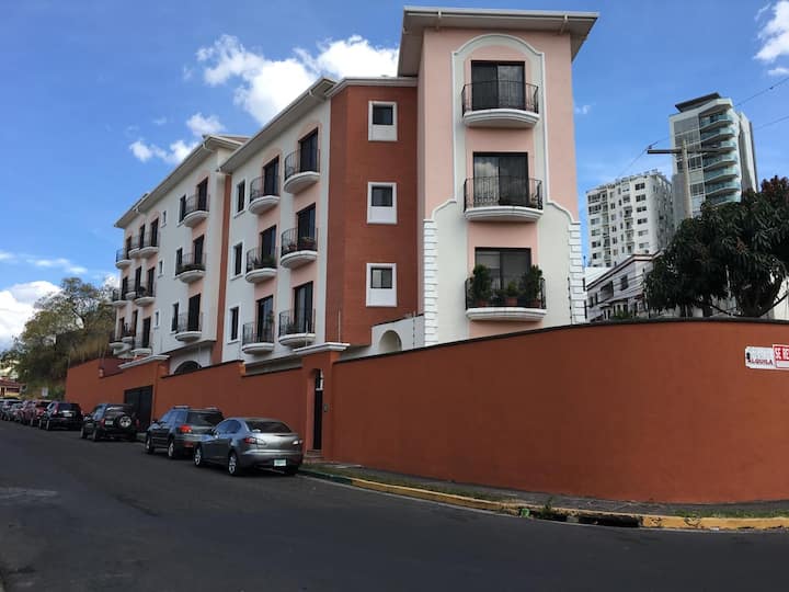 Senecios' Path Apartment - Tegucigalpa