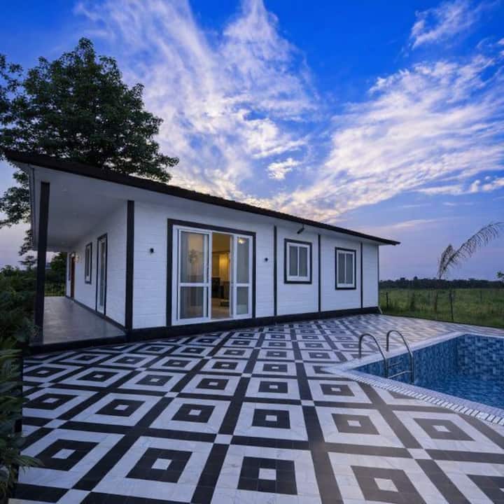 30 Min From Delhi: Serene Poolvilla, Machaan &Lawn - Faridabad