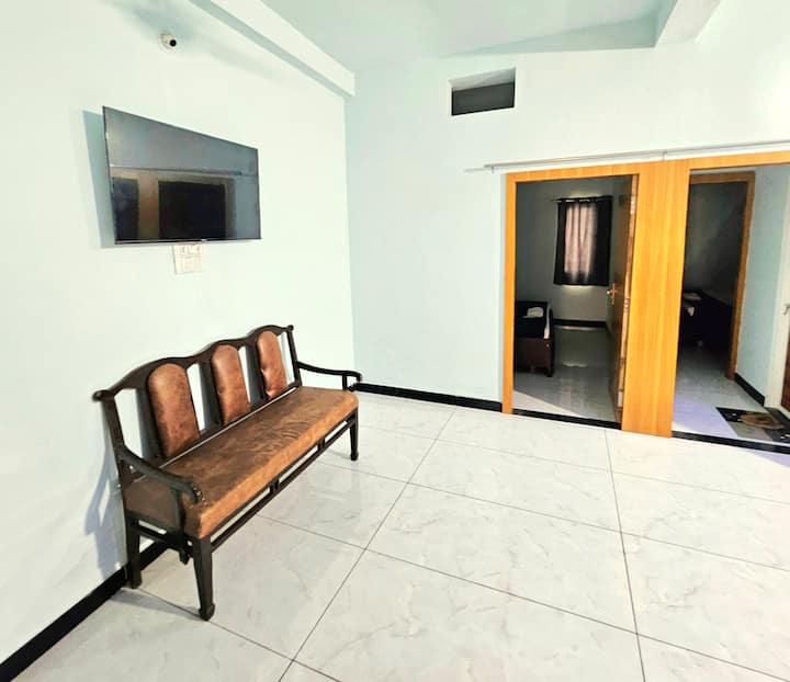 Shree Stay Inn 'Coral_ Escape' : A 2.5 Bhk Stay - Ujjain