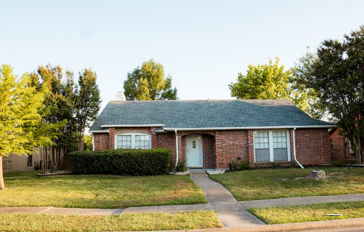 "The Cooper Nest" - Rowlett, TX