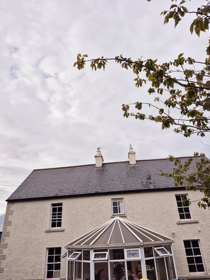 Private Suite In Farmhouse - Own Entrance - Kilkenny