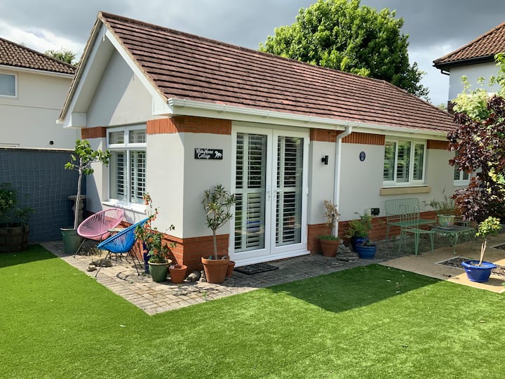 Hamble Homely Home For Two - Hamble-le-Rice