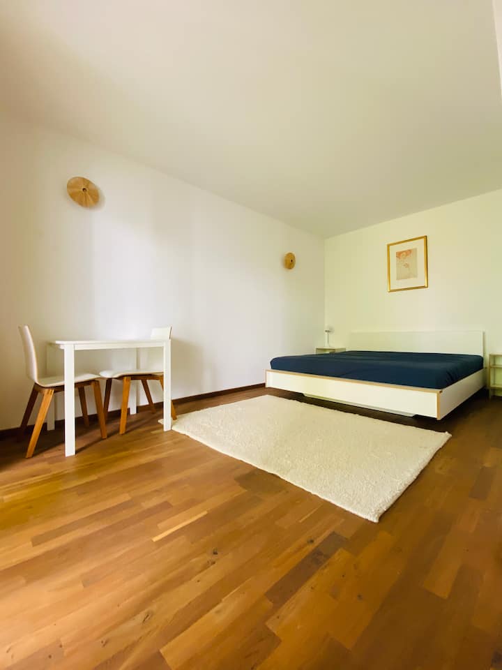 Room With Bathroom In Central Location - Bamberg