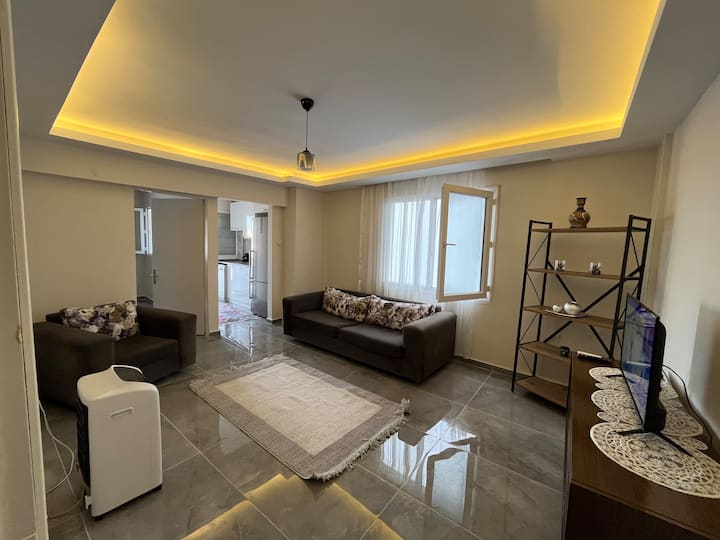 Flat In Town - İzmir