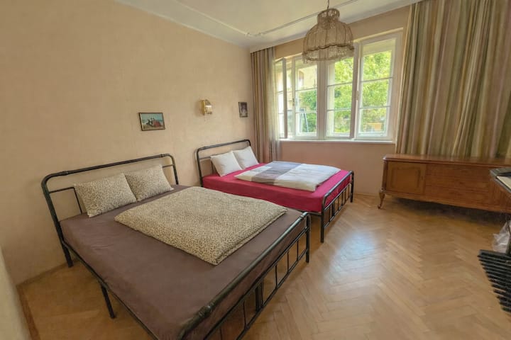 ‘Seraphinium’ - In Quiet & Private Villa - Innsbruck