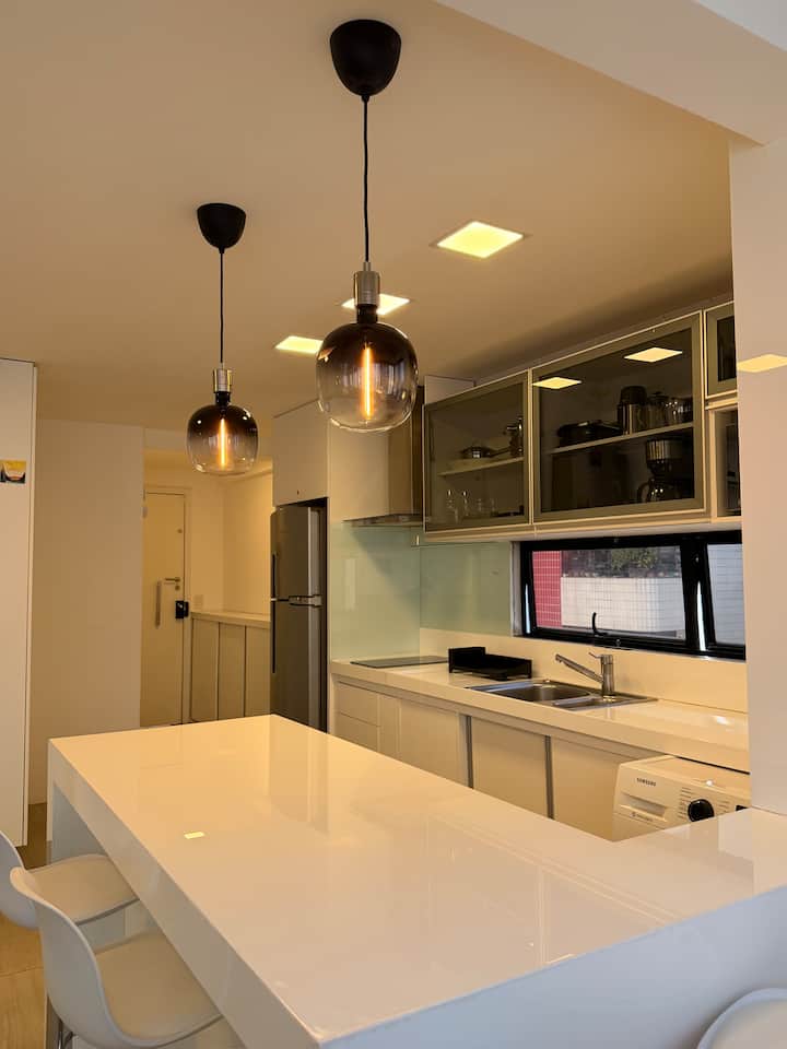 Golden Land / Praia De Boa Viagem - Boa Viagem